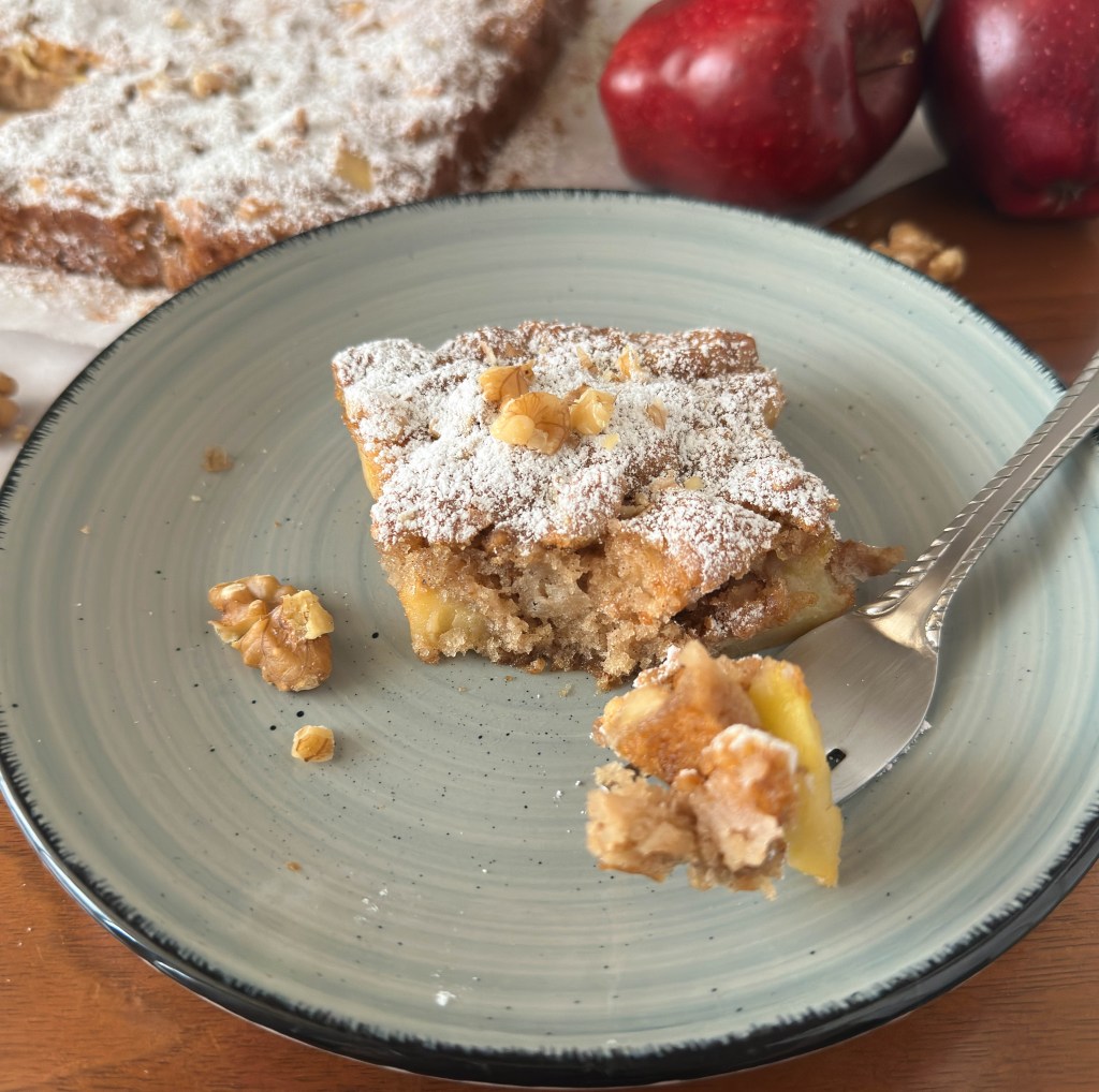 Apple Cake - the dutch baker